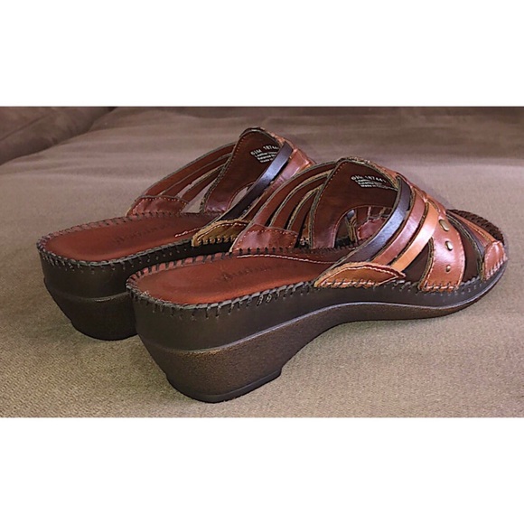 Auditions | Shoes | Auditions Tango Wedge Sandals | Poshmark